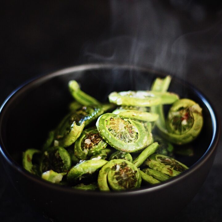 Easy Sautéed Fiddlehead Recipe With Garlic And Ginger - West Coast ...