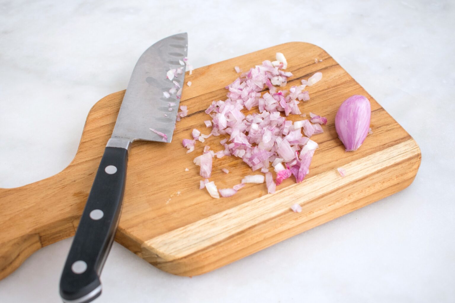 Classic Easy Oyster Vinaigrette Recipe (Mignonette) - West Coast ...